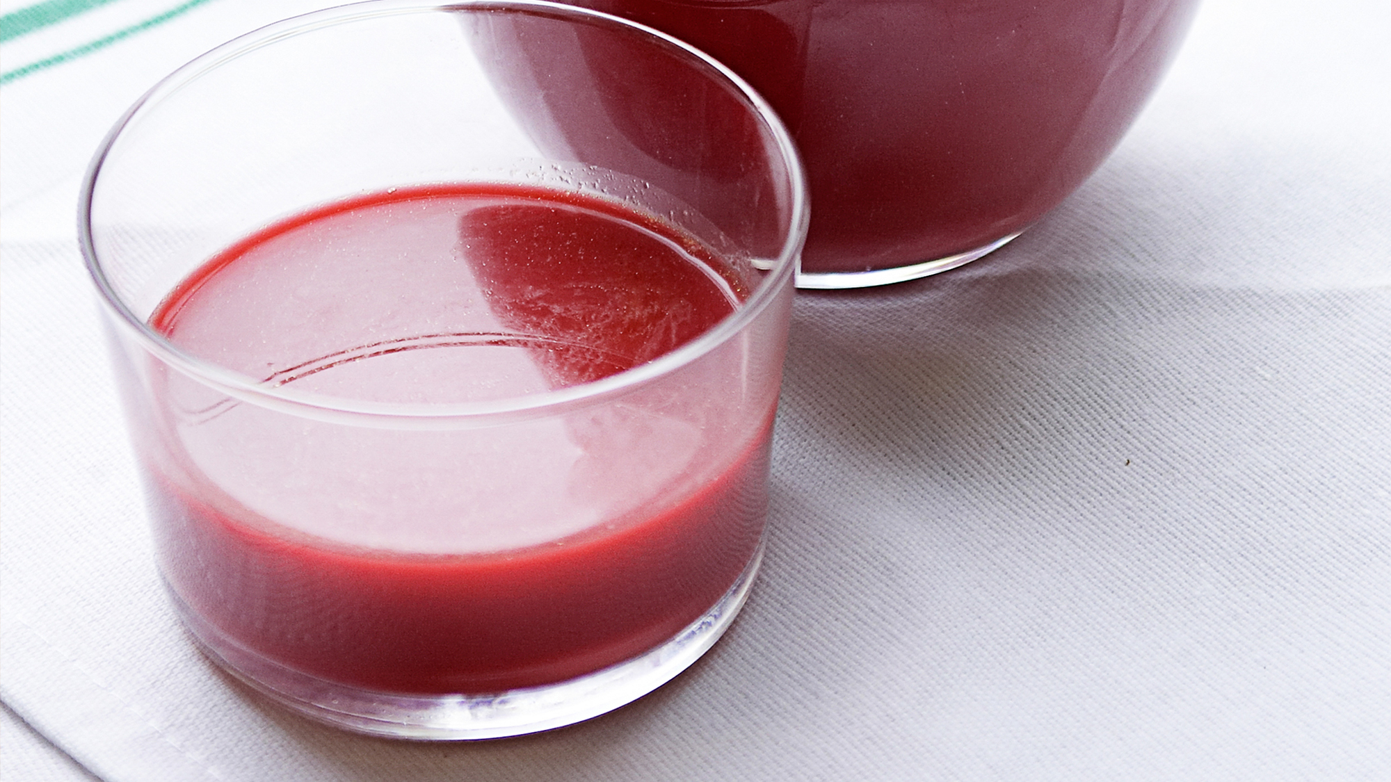 Best Ruby Red Grapefruit Mocktail with Yuzu and Honey Recipe